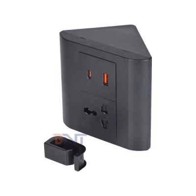 China Universal Socket for Office & Home 1 Outlets Tabletop Power Socket with USB A+C Outlets IP44 for Multiple Devices for sale