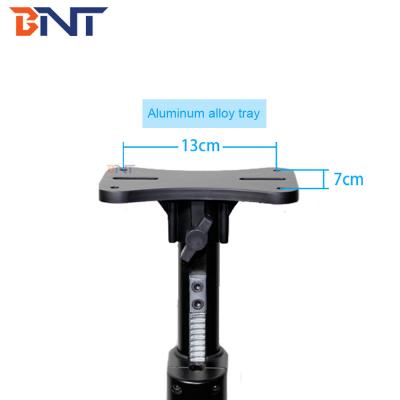 China 60KG bearing weight aluminum alloy assembly hand crank speaker tripod for sale