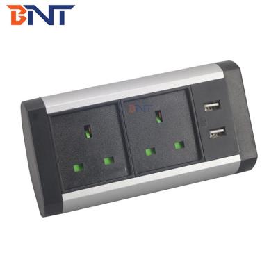 China Usb Charger Changeable Desktop Power Outlet for sale