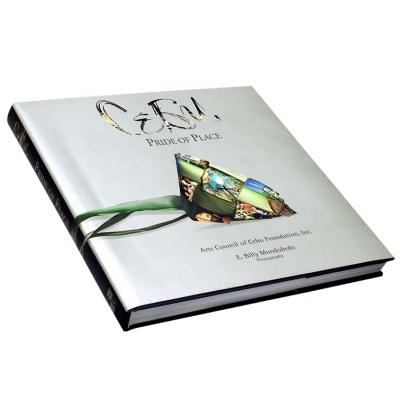 Cina Libro dalla copertina rigida del tavolino da salotto che stampa la carta bianca eccellente della natura di Uncoatd 157Gsm in vendita