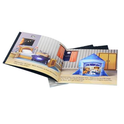 Cina Parte posteriore di carta d'apprendimento inglese laminata lucida del libro 8x8 dei bambini con la cucitura cucita sezione in vendita