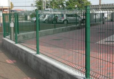 China Galvanized steel pipe fence / Cheap wrought iron fence panels for sale / Fence panels square tube for sale