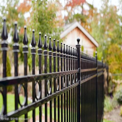 China Galvanized steel pipe fence / Cheap wrought iron fence panels for sale / Fence panels square tube for America for sale