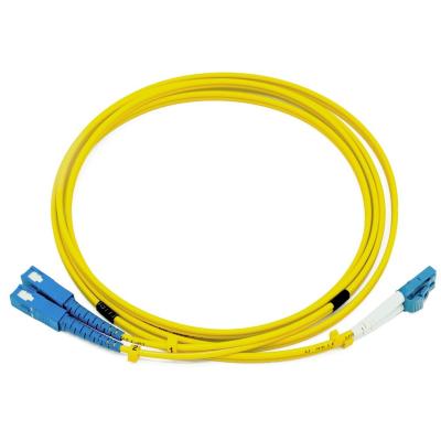 Chine Corde à patch en fibre optique LC de longueur personnalisable pour les applications à vendre