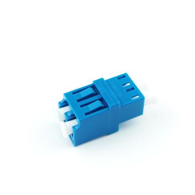 Cina Flancheria standard a 2 porte duplex LC UPC Adapter a fibra ottica utilizzato accoppiatore senza orecchie per FTTH in vendita