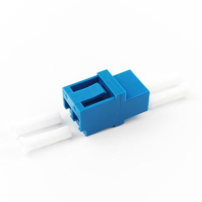 Cina Flancheria standard a 2 porte duplex LC UPC Adapter a fibra ottica utilizzato accoppiatore senza orecchie per FTTH in vendita