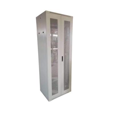 Cina 600*1000*2000mm Standard 19 Inch Data Center Server Rack con fascio di installazione da 1,5 mm in vendita