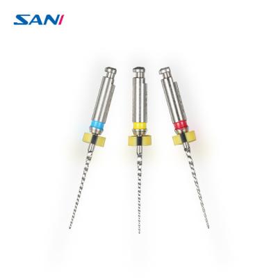 China 2.0N/Cm Niti het Roterende Tanddossier van het Dossiersjonge geitje voor de Behandeling 3pcs/Pack van het Wortelkanaal Te koop