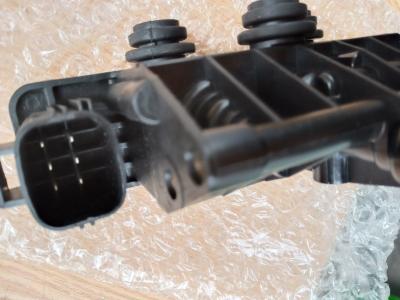 Cina Valvole OEM#RVH000055 del blocchetto del compressore della sospensione dell'aria di Land Rover in vendita