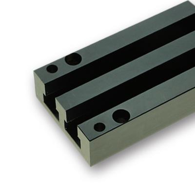 China A janela fazendo à máquina do elevador do Cnc das peças plásticas expulsa trilho de guia linear de UPE à venda