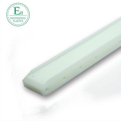 Cina Uhmwpe la guida a catena lineare lavorante di plastica delle componenti di CNC dei pezzi meccanici in vendita