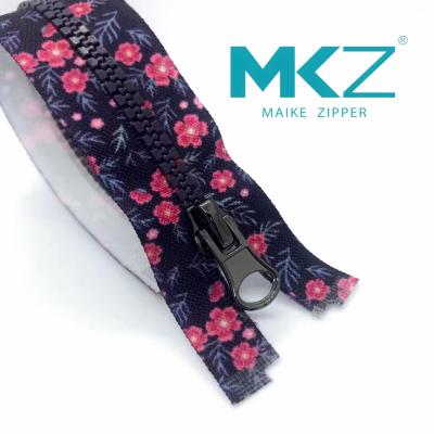 Cina Chiusura lampo della resina di MKZ #3, zip chiuso impermeabile dell'estremità dell'abbigliamento in vendita