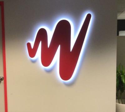 Cina Pubblicità esterna Lettere LED in acciaio inossidabile con dimensioni e sorgenti luminose personalizzate in vendita
