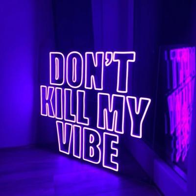 Cina 50000 ore di tempo di lavoro Segnali di neon personalizzati fai da te per la decorazione del bar di nozze in vendita