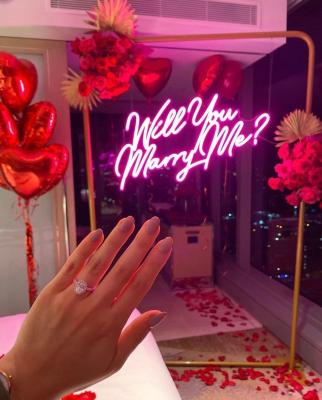 Cina Personalizzato Mi vuoi sposare Marquise illumina lettere neon segno per la proposta di matrimonio in vendita