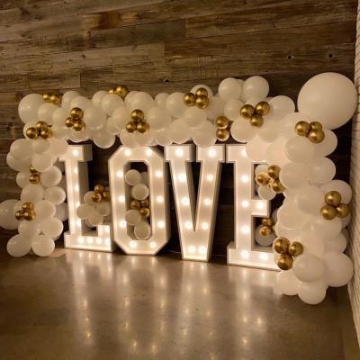 Cina 5000 ore di lavoro per tutta la vita Marquee illumina lettere Vuoi sposarmi Neon Sign Sign Wedding Party Sign in vendita