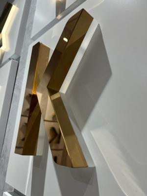 Cina Segnaletica esteriore essenziale taglia personalizzata segnali luminosi in metallo con lettera canale 3D in vendita