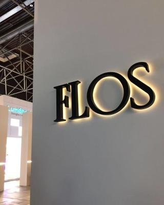 Cina Segnali in metallo fabbricati su misura con lettera di alluminio spazzolato e retroilluminazione a LED in vendita