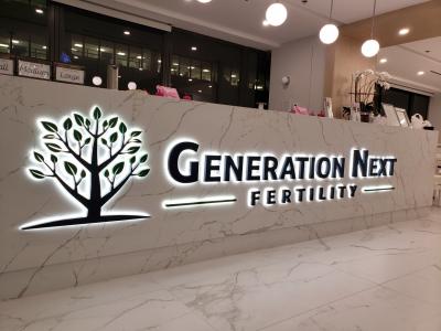China 50000 Horas de Trabalho Vida útil Sinalização de carta de canal externo personalizado com luz de fundo LED à venda