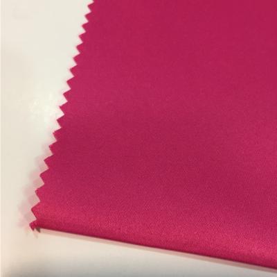 Cina La grinza anti- 100% del tessuto chiffon di allungamento del poliestere con eccellente copre in vendita