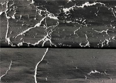 Cina tessuto grafico della stampa tinto filato di 75D *150D, poli tessuto del jacquard su respirabile in vendita