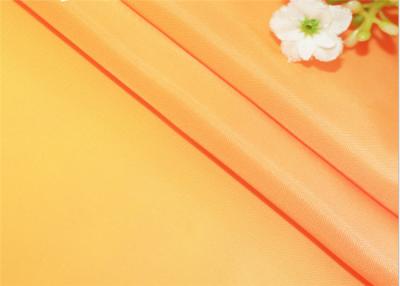 Cina lo strappo del poliestere del taffettà 190T rinforza il tessuto di plastica riciclato in vendita