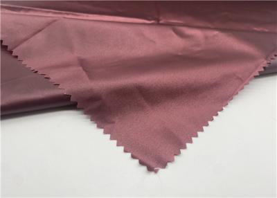 Cina Tessuto all'aperto repellente di due Tone Polyester Nylon Downproof Water delicatamente brillante in vendita
