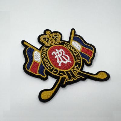 Cina Toppe lavabili del ricamo del ciclo nazionale di Logo Embroidered Patches Hook And in vendita
