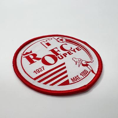 中国 赤い記章は出版物パッチの友好的なパッチEcoの編む技術の鉄を熱する 販売のため