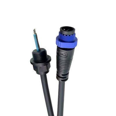 China Threaded M15 Waterproof Cable Connector with IP68 Rating PA66 Nylon Material for 500V Solar Power Systems for sale