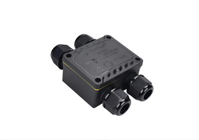 China Waterproof Split-Type Junction Box - 1-in 3-out Power Distribution Hub IP68 for sale