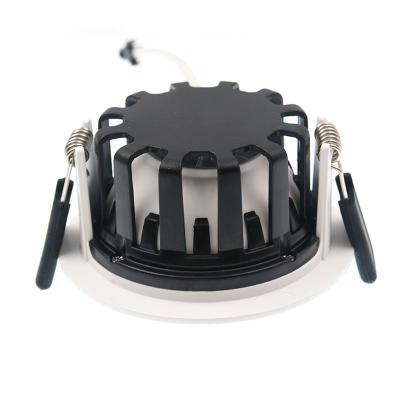 Cina 240V LED Dimmable Downlights 600 lumi di LED ad alto rendimento Downlights in vendita