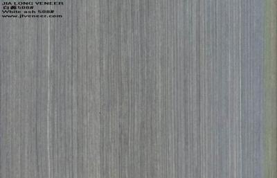 Cina Mobilia Ash Wood Veneer Engineered Basswood spesso 0.2mm - 0,6 millimetri in vendita