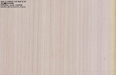 Cina Mobilia Ash Wood Veneer Engineered Basswood spesso 0.2mm - 0,6 millimetri in vendita