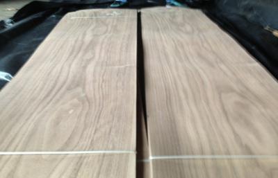 China 0.5mm Natural Walnut Sliced Veneer MDF For Plywood for sale