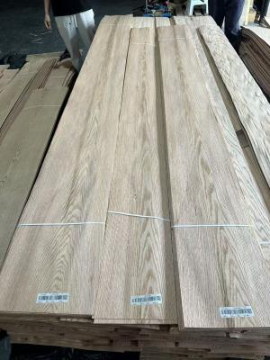 China Unfinished Finish Oak Veneer Sheets with High Durability and Straight Grain Pattern for sale