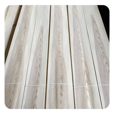 China Top-Notch Ash Wood Veneer for TV Background Wall Door in 3-5 Star Hotel Furniture Standard for sale