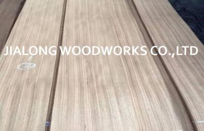 Cina Compensato di legno affettato decorativo del foglio per impiallacciatura del grano di Zebrano del taglio sottile del quarto in vendita