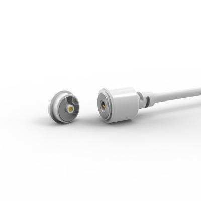 Cina Diametro 8,0 mm cavo USB magnetico maschile e femminile personalizzato per scarpe intelligenti in vendita