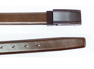 China Soft Type Mens Black And Brown Reversible Leather Belt With Plate Buckle for sale