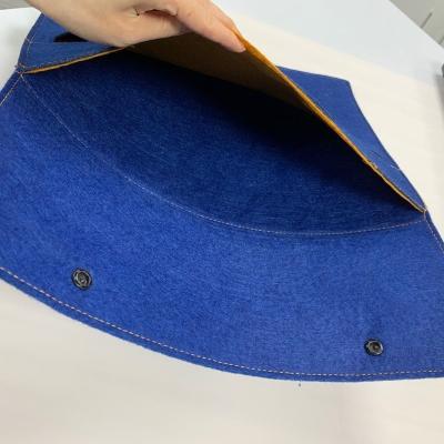 China Blue Color Eco Friendly Accessories RPET Felt Laptop Sleeve Portable Custom 13'' for sale