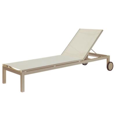 China Alumium Chaise Folding Beach Lounge Chair Modern Folding Beach Chair Daybed for sale