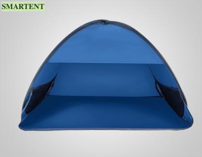 Cina Tenda di pop-up all'aperto blu pieghevole leggera del riparo di Sun del poliestere delle tende di campeggio 190T 70X50X45cm in vendita