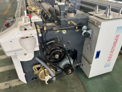 Cina Telaio senza navetta del tessuto di Jet Textile Machine 1000 giri/min. dell'acqua di iso 260cm in vendita