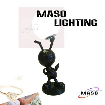 China Residential Lighting Ant Stand Table Lamp Glass Ball Cover LED Bulb Light Source MS-T3002 for sale