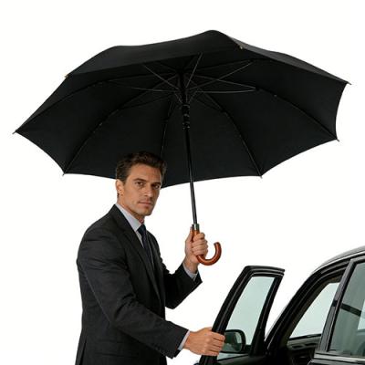 China Classic Business Men Walking Umbrellas Black Wooden Handle Umbrella Windproof for sale