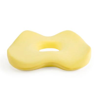 Cina 100% cuscino di sedile in schiuma di memoria a rimbalzo lento per sedia a rotelle Coccyx Comfort e sollievo in vendita