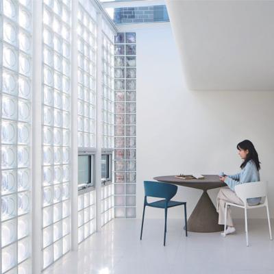 중국 유리 블록 을 탐구 하는 것: 건축적 미학 과 기능성 의 융합 판매용