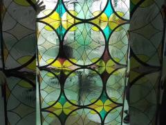 Kleurkunst glas entree scheidingswand scherm deuren en ramen Tiff Europese Retro ingelegde kerk gesneden glas