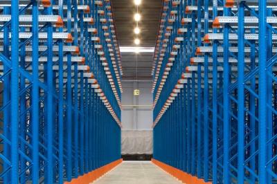 China Sistema seletivo resistente do racking da pálete, shelving da cremalheira do armazenamento da pálete do armazém à venda